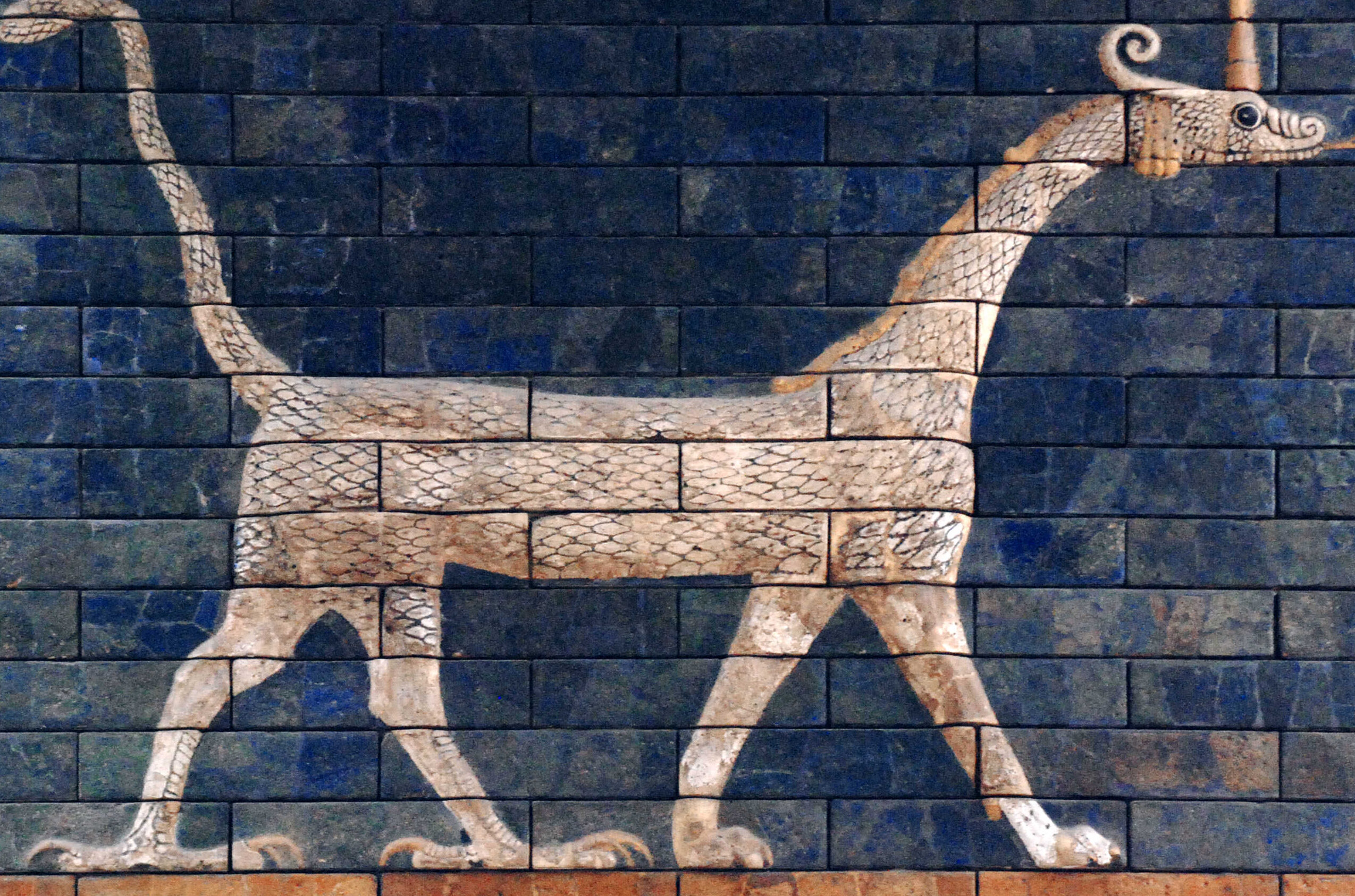 Adad: Dios de la tormenta y la fertilidad en la antigua Mesopotamia
